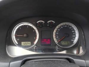 Melns Volkswagen Golf 2003 Limbaži, ar dzinēja tilpumu 1.90 L un nobraukumu 271 tūkst. km par 2950 €, foto 12 vietnē AUTOMOTO.COM.LV