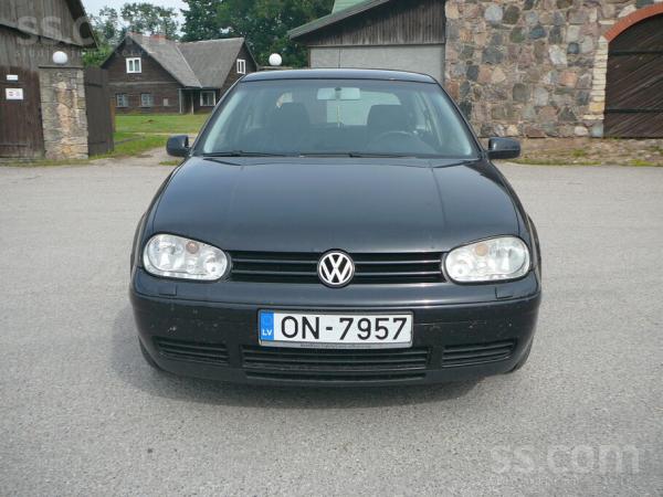 Black Volkswagen Golf 2003 in Cesis, with an engine capacity of 1.90 L and mileage of 347 thousand km for 1190 €, photo 5 on AUTOMOTO.COM.LV