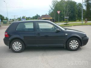 Melns Volkswagen Golf 2003 Cēsis, ar dzinēja tilpumu 1.90 L un nobraukumu 347 tūkst. km par 1190 €, foto 8 vietnē AUTOMOTO.COM.LV