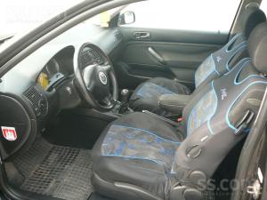 Melns Volkswagen Golf 2003 Cēsis, ar dzinēja tilpumu 1.90 L un nobraukumu 347 tūkst. km par 1190 €, foto 11 vietnē AUTOMOTO.COM.LV