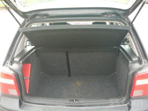 Melns Volkswagen Golf 2003 Cēsis, ar dzinēja tilpumu 1.90 L un nobraukumu 347 tūkst. km par 1190 €, foto 13 vietnē AUTOMOTO.COM.LV