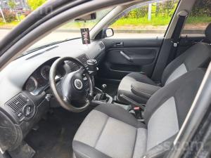 Melns Volkswagen Golf 2003 Rīga, ar dzinēja tilpumu 1.60 L un nobraukumu 197 tūkst. km par 1200 €, foto 7 vietnē AUTOMOTO.COM.LV