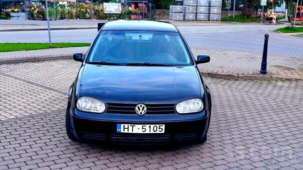 Black Volkswagen Golf 2003 in Riga, with an engine capacity of 1.90 L and mileage of 453 thousand km for 1450 €, photo 2 on AUTOMOTO.COM.LV