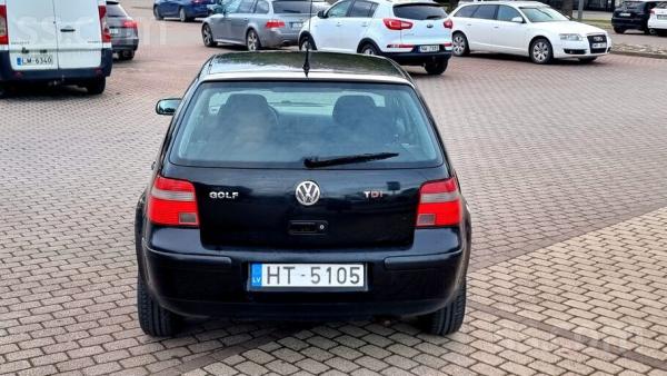Black Volkswagen Golf 2003 in Riga, with an engine capacity of 1.90 L and mileage of 453 thousand km for 1450 €, photo 6 on AUTOMOTO.COM.LV