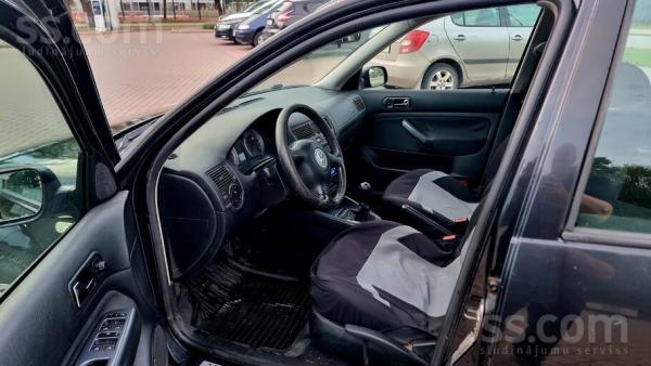 Black Volkswagen Golf 2003 in Riga, with an engine capacity of 1.90 L and mileage of 453 thousand km for 1450 €, photo 10 on AUTOMOTO.COM.LV