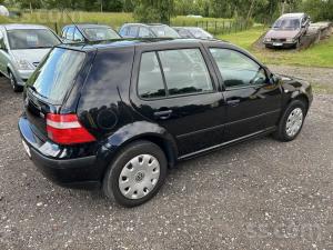 Melns Volkswagen Golf 2003 Limbaži, ar dzinēja tilpumu 1.90 L un nobraukumu 185 tūkst. km par 3250 €, foto 5 vietnē AUTOMOTO.COM.LV