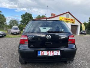 Melns Volkswagen Golf 2003 Limbaži, ar dzinēja tilpumu 1.90 L un nobraukumu 185 tūkst. km par 3250 €, foto 6 vietnē AUTOMOTO.COM.LV