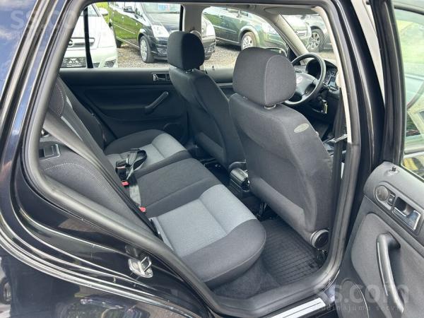 Black Volkswagen Golf 2003 in Limbazi, with an engine capacity of 1.90 L and mileage of 185 thousand km for 3250 €, photo 10 on AUTOMOTO.COM.LV
