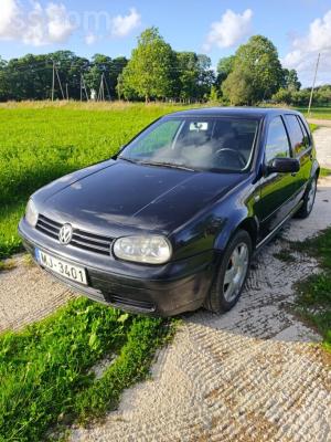 Black Volkswagen Golf 2003 in Liepaja, with an engine capacity of 1.90 L and mileage of 377 thousand km for 1700 €, photo 6 on AUTOMOTO.COM.LV