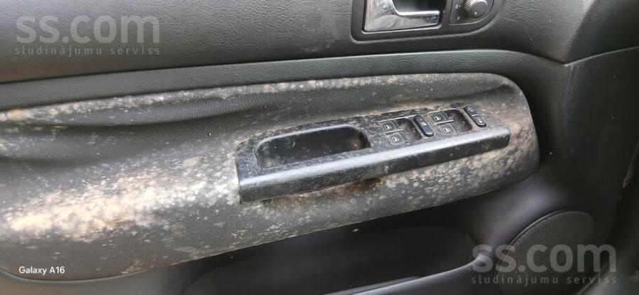 Melns Volkswagen Golf 2003 Ogre, ar dzinēja tilpumu 1.90 L un nobraukumu 295 tūkst. km par 700 €, foto 8 vietnē AUTOMOTO.COM.LV