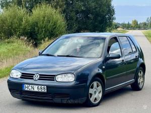 Black Volkswagen Golf 2003 in Radviliskis, with an engine capacity of 1.90 L and mileage of 274 thousand km for 1000 €, photo  on AUTOMOTO.COM.LV