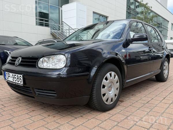 Black Volkswagen Golf 2003 in Riga, with an engine capacity of 1.60 L and mileage of 0 thousand km for 2000 €, photo 3 on AUTOMOTO.COM.LV