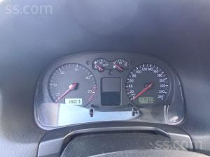 Black Volkswagen Golf 2003 in Ludza, with an engine capacity of 1.90 L and mileage of 276 thousand km for 1450 €, photo 7 on AUTOMOTO.COM.LV