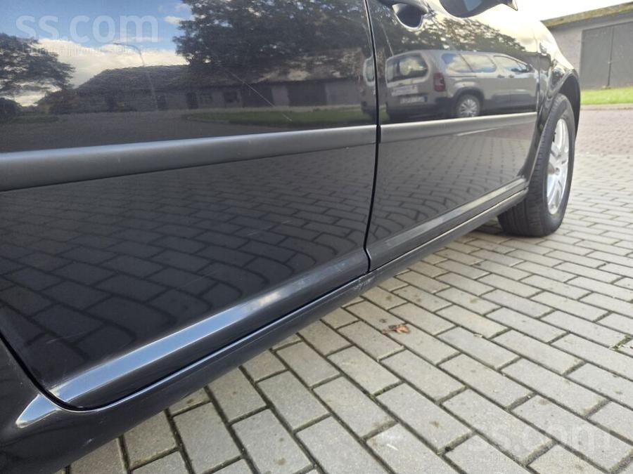 Melns Volkswagen Golf 2003 Bauska, ar dzinēja tilpumu 1.90 L un nobraukumu 381 tūkst. km par 2190 €, foto 15 vietnē AUTOMOTO.COM.LV