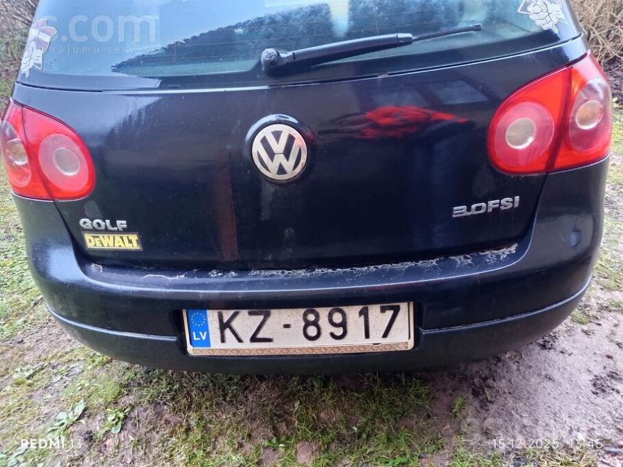 Black Volkswagen Golf 2004 in Ogre, with an engine capacity of 1.40 L and mileage of 306 thousand km for 700 €, photo 8 on AUTOMOTO.COM.LV