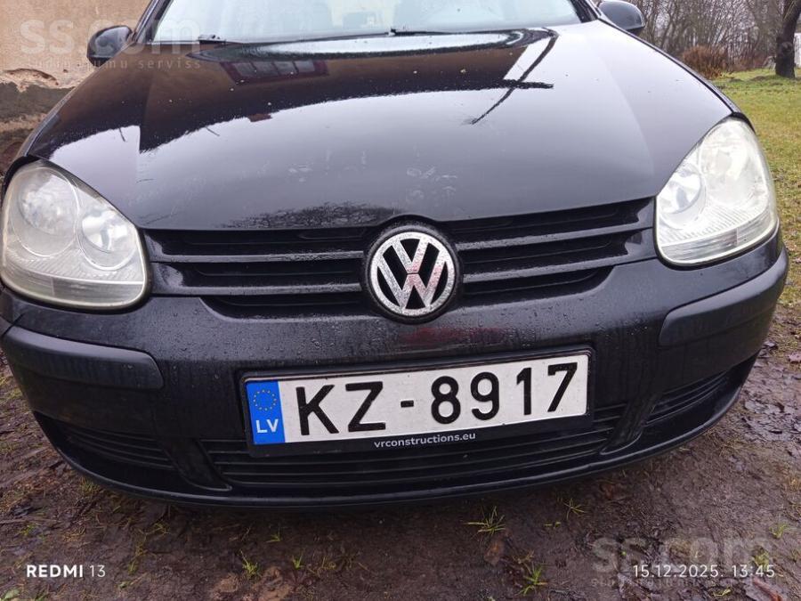 Black Volkswagen Golf 2004 in Ogre, with an engine capacity of 1.40 L and mileage of 306 thousand km for 700 €, photo 14 on AUTOMOTO.COM.LV
