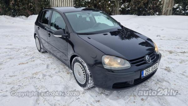 Black Volkswagen Golf 2004 in Tartu, with an engine capacity of 2.00 L and mileage of 377 thousand km for 1499 €, photo 2 on AUTOMOTO.COM.LV