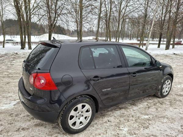 Melns Volkswagen Golf 2004 Kauņa, ar dzinēja tilpumu 1.90 L un nobraukumu 312 tūkst. km par 1850 €, foto 2 vietnē AUTOMOTO.COM.LV