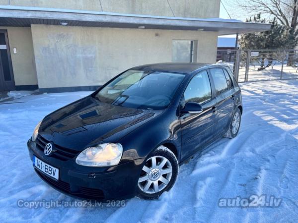 Melns Volkswagen Golf 2004 Tallina, ar dzinēja tilpumu 1.90 L un nobraukumu 326 tūkst. km par 1799 €, foto 3 vietnē AUTOMOTO.COM.LV