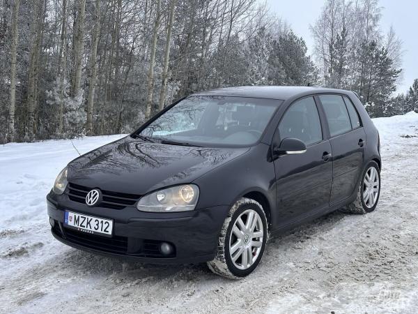 Black Volkswagen Golf 2004 in Siauliai, with an engine capacity of 2.00 L and mileage of 313 thousand km for 2850 €, photo 1 on AUTOMOTO.COM.LV