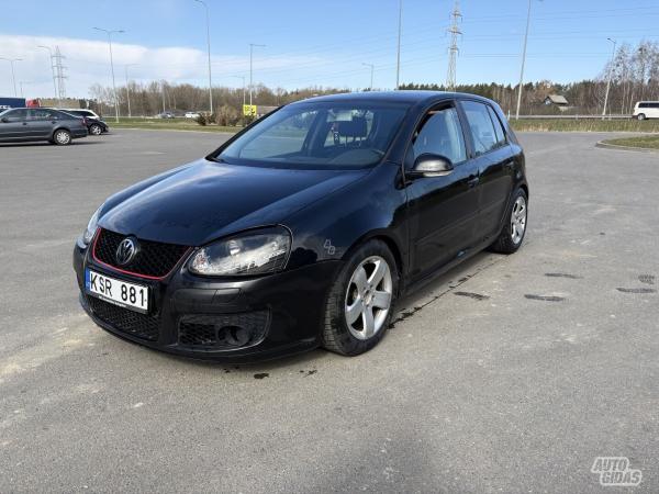 Melns Volkswagen Golf 2004 Kauņa, ar dzinēja tilpumu 1.90 L un nobraukumu 331 tūkst. km par 1350 €, foto 1 vietnē AUTOMOTO.COM.LV