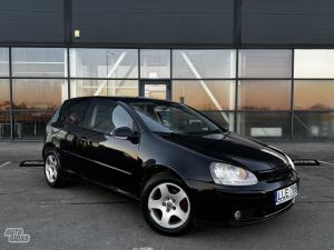 Black Volkswagen Golf 2004 in Panevezys, with an engine capacity of 2.00 L and mileage of 373 thousand km for 899 €, photo 5 on AUTOMOTO.COM.LV