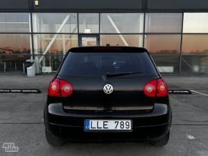 Black Volkswagen Golf 2004 in Panevezys, with an engine capacity of 2.00 L and mileage of 373 thousand km for 899 €, photo 11 on AUTOMOTO.COM.LV
