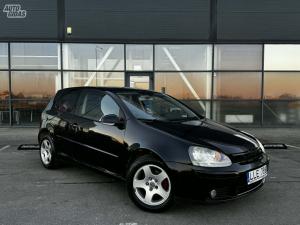 Melns Volkswagen Golf 2004 Panevēža, ar dzinēja tilpumu 2.00 L un nobraukumu 372 tūkst. km par 900 €, foto  vietnē AUTOMOTO.COM.LV