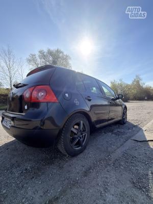 Melns Volkswagen Golf 2004 Kauņa, ar dzinēja tilpumu 2.00 L un nobraukumu 307 tūkst. km par 1850 €, foto 9 vietnē AUTOMOTO.COM.LV