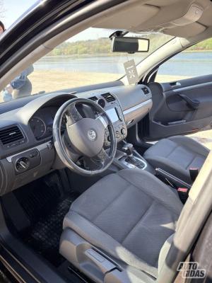 Melns Volkswagen Golf 2004 Kauņa, ar dzinēja tilpumu 2.00 L un nobraukumu 307 tūkst. km par 1850 €, foto 13 vietnē AUTOMOTO.COM.LV