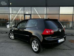 Black Volkswagen Golf 2004 in Panevezys, with an engine capacity of 2.00 L and mileage of 372 thousand km for 860 €, photo 10 on AUTOMOTO.COM.LV