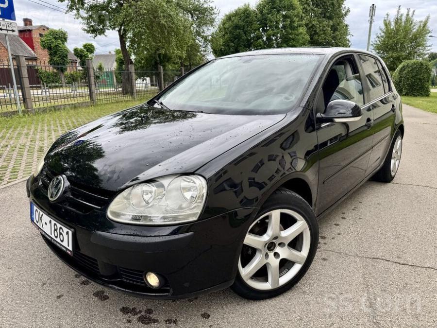 Melns Volkswagen Golf 2004 Daugavpils, ar dzinēja tilpumu 1.90 L un nobraukumu 0 tūkst. km par 1850 €, foto 1 vietnē AUTOMOTO.COM.LV