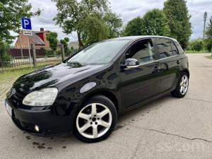 Melns Volkswagen Golf 2004 Daugavpils, ar dzinēja tilpumu 1.90 L un nobraukumu 0 tūkst. km par 1850 €, foto 3 vietnē AUTOMOTO.COM.LV