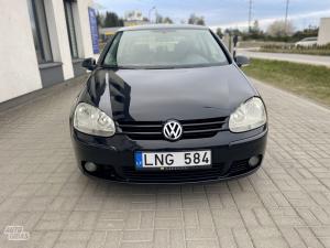 Black Volkswagen Golf 2004 in Vilnius, with an engine capacity of 1.90 L and mileage of 320 thousand km for 2000 €, photo 5 on AUTOMOTO.COM.LV