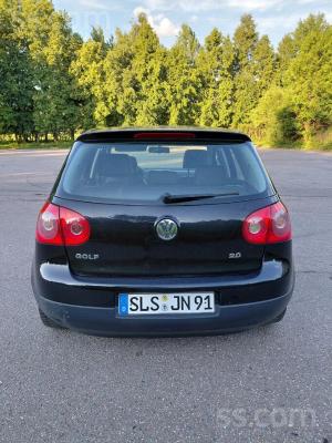 Melns Volkswagen Golf 2004 Rīga, ar dzinēja tilpumu 2.00 L un nobraukumu 270 tūkst. km par 2950 €, foto 7 vietnē AUTOMOTO.COM.LV