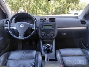 Melns Volkswagen Golf 2004 Rīga, ar dzinēja tilpumu 2.00 L un nobraukumu 270 tūkst. km par 2950 €, foto 14 vietnē AUTOMOTO.COM.LV