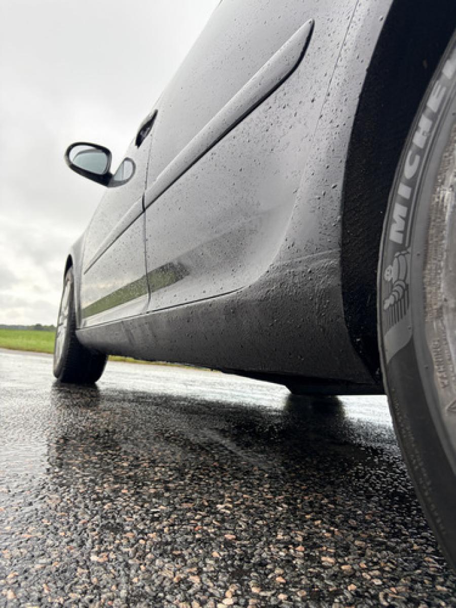 Melns Volkswagen Golf 2004 Kohtla-Jerve, ar dzinēja tilpumu 0.00 L un nobraukumu 420 tūkst. km par 2500 €, foto 8 vietnē AUTOMOTO.COM.LV