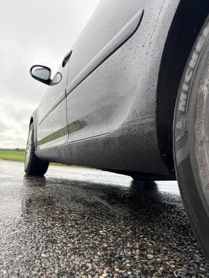 Melns Volkswagen Golf 2004 Kohtla-Jerve, ar dzinēja tilpumu 0.00 L un nobraukumu 420 tūkst. km par 2500 €, foto 17 vietnē AUTOMOTO.COM.LV