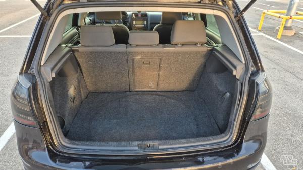 Melns Volkswagen Golf 2004 Kauņa, ar dzinēja tilpumu 1.90 L un nobraukumu 350 tūkst. km par 1600 €, foto 11 vietnē AUTOMOTO.COM.LV