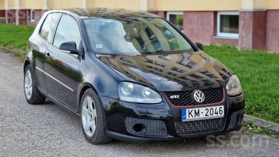 Black Volkswagen Golf 2005 in Gulbene, with an engine capacity of 1.90 L and mileage of 385 thousand km for 1550 €, photo 4 on AUTOMOTO.COM.LV