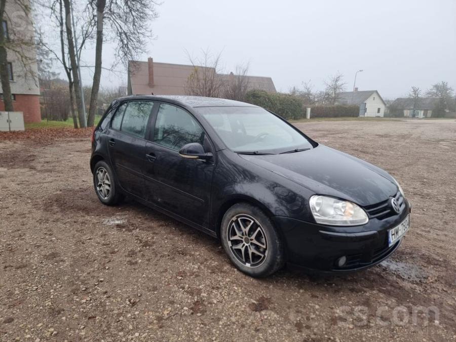 Black Volkswagen Golf 2005 in Preili, with an engine capacity of 1.90 L and mileage of 275 thousand km for 2500 €, photo 12 on AUTOMOTO.COM.LV