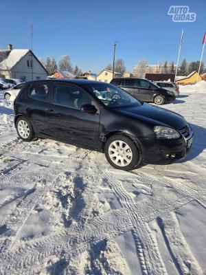 Black Volkswagen Golf 2005 in Birzai, with an engine capacity of 2.00 L and mileage of 330 thousand km for 2100 €, photo  on AUTOMOTO.COM.LV