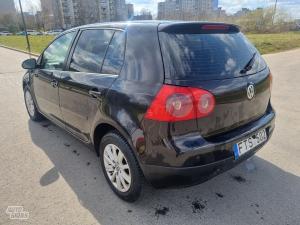 Melns Volkswagen Golf 2005 Kauņa, ar dzinēja tilpumu 1.90 L un nobraukumu 356 tūkst. km par 1150 €, foto 4 vietnē AUTOMOTO.COM.LV