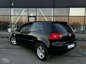 Black Volkswagen Golf 2005 in Panevezys, with an engine capacity of 2.00 L and mileage of 372 thousand km for 999 €, photo 10 on AUTOMOTO.COM.LV