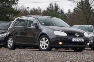 Black Volkswagen Golf 2005 in Riga, with an engine capacity of 1.40 L and mileage of 211 thousand km for 2990 €, photo 3 on AUTOMOTO.COM.LV
