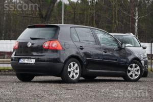 Black Volkswagen Golf 2005 in Riga, with an engine capacity of 1.40 L and mileage of 211 thousand km for 2990 €, photo 5 on AUTOMOTO.COM.LV