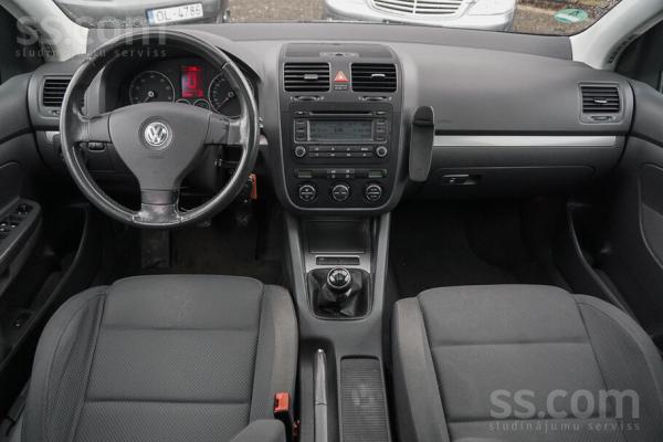 Melns Volkswagen Golf 2005 Rīga, ar dzinēja tilpumu 1.40 L un nobraukumu 211 tūkst. km par 2990 €, foto 8 vietnē AUTOMOTO.COM.LV