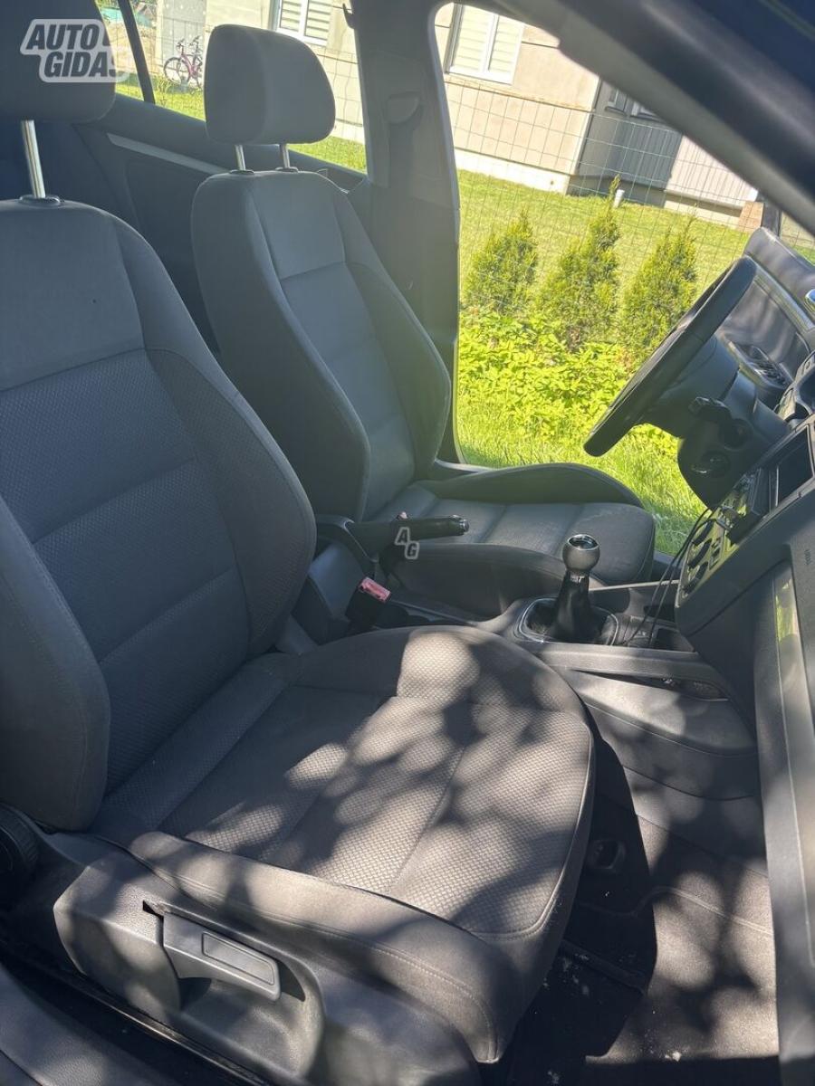 Black Volkswagen Golf 2005 in Alytus, with an engine capacity of 2.00 L and mileage of 387 thousand km for 1000 €, photo 9 on AUTOMOTO.COM.LV