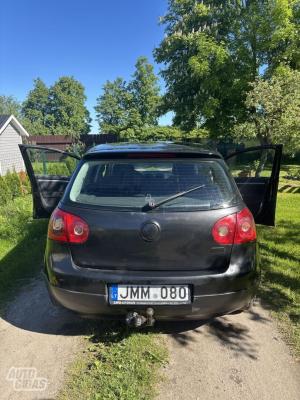 Black Volkswagen Golf 2005 in Alytus, with an engine capacity of 2.00 L and mileage of 387 thousand km for 1000 €, photo 18 on AUTOMOTO.COM.LV
