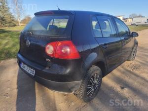 Black Volkswagen Golf 2005 in Tukums, with an engine capacity of 1.90 L and mileage of 560 thousand km for 850 €, photo 5 on AUTOMOTO.COM.LV